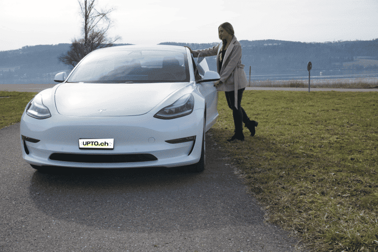 Ein wunderbarer Tag für eine Tesla-Testfahrt - UPTO | Flottenmanagement